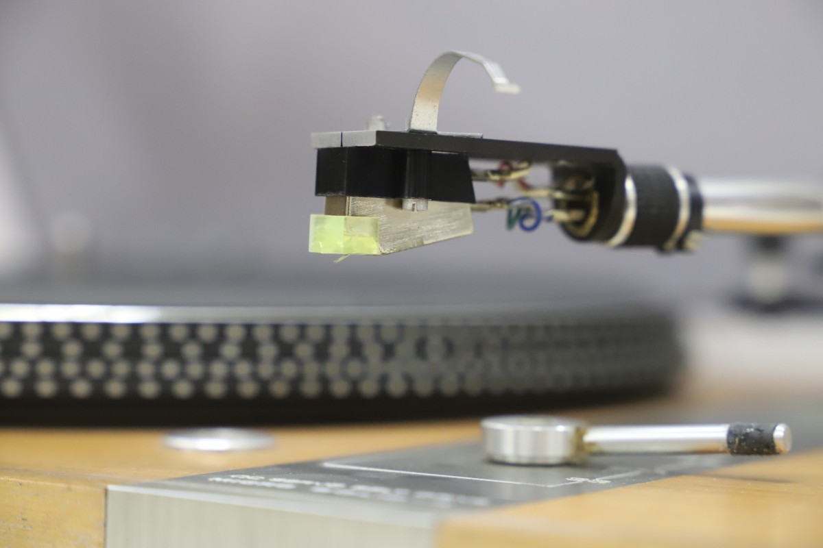 MICRO/マイクロ SOLID-5 ターンテーブル / grace/グレース カートリッジ D7894(マイクロ)｜売買されたオークション情報、yahooの商品情報をアーカイブ公開 ...