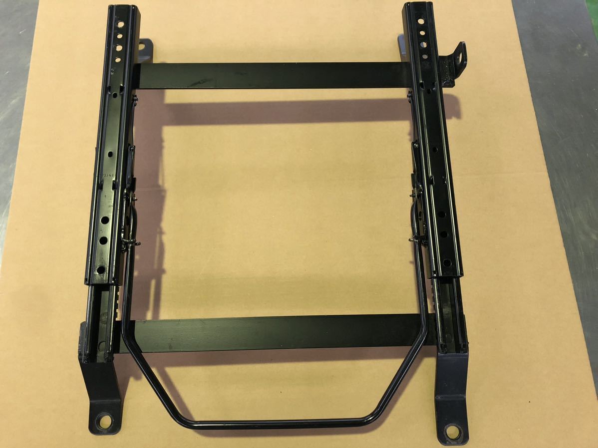 BRIDE ブリッドシートレール FIT3 GK5 GK3〜6 GP5 フィット運転席用(レール)｜売買されたオークション情報、yahooの ...