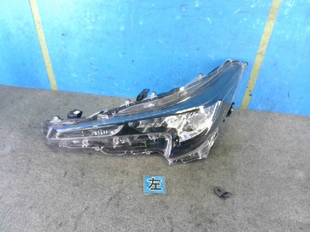 カローラ 3BA-ZRE212 左ヘッドランプ 81106-12G90 LED KOITO 12-633 ZNo:04008920 ...