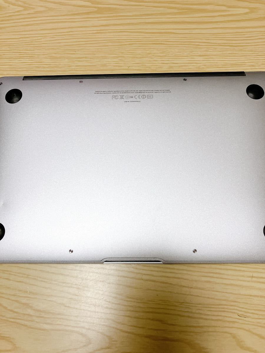 Apple MacBook Air 11-inch Mid2011 A1370 Core i5 1.6GHz 2GBメモリ SSD 64GB ...