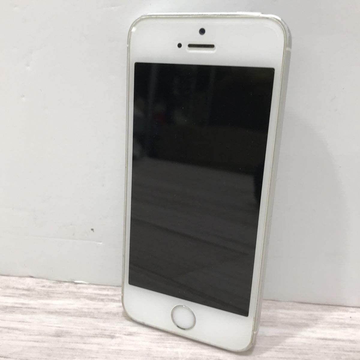 送料185円 iPhone SE 第1世代 シルバー 64GB MLM72J/A N0106(iPhone)｜売買されたオークション情報 ...