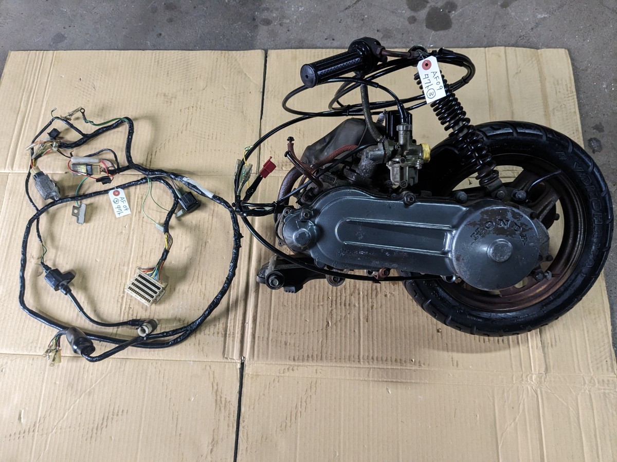 HONDA ホンダ AF09 タクト エンジン ハーネス セット 前期 クレタク クレージュタクト フルマーク キャブレター チャンバー ...