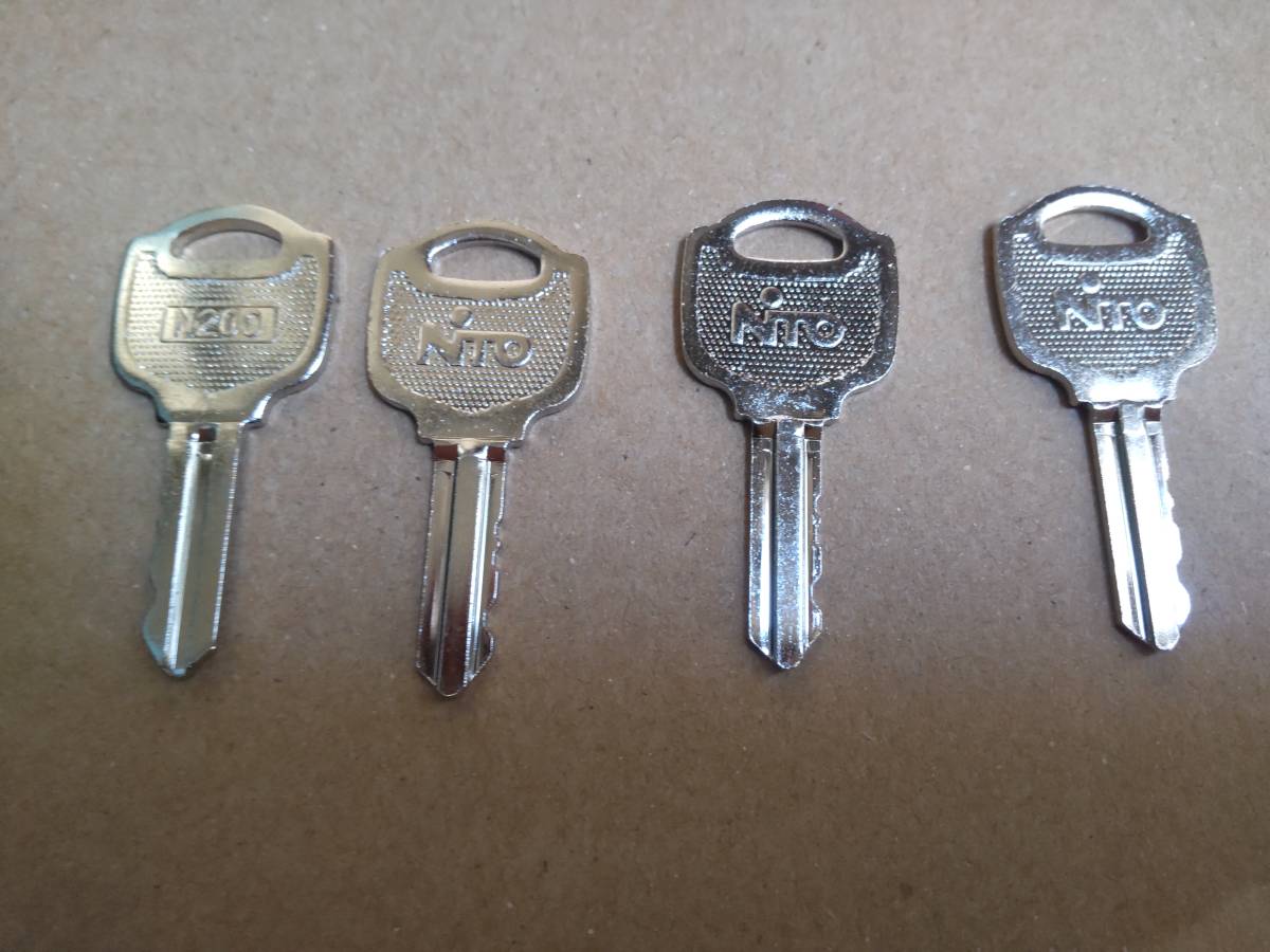 日東工業 ニットー NITO N200 タキゲン TAKIGEN 200 電気盤 配電盤 分電盤 互換 ボックス 鍵 キー スペア 4本(分電 ...