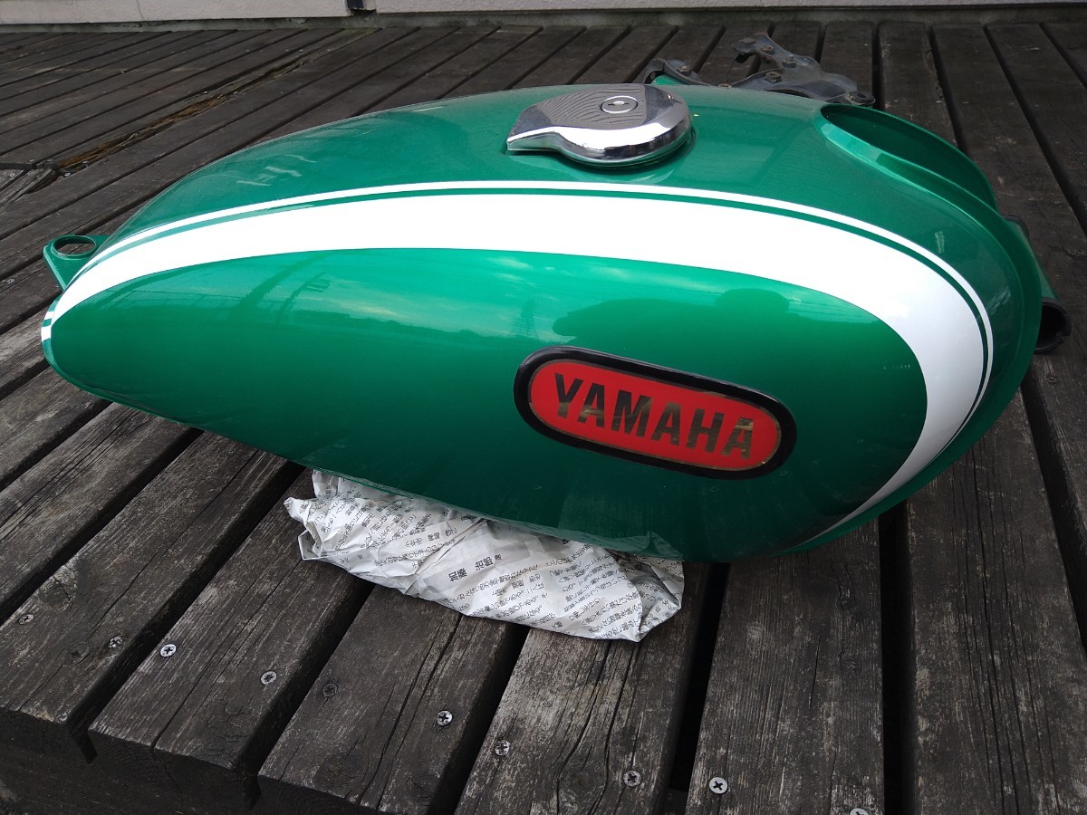 SR400 XS-1 外装キット 一式セット ワイズギア 当時物(ヤマハ用)｜売買されたオークション情報、yahooの商品情報をアーカイブ公開 ...