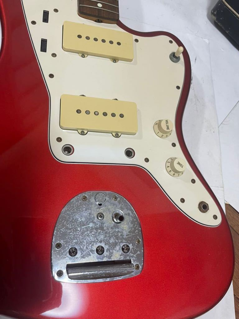 フェンダー ジャズマスター Fender JAZZMASTER WITH SYNCHRONIZED FLOATING TREMOLO ...
