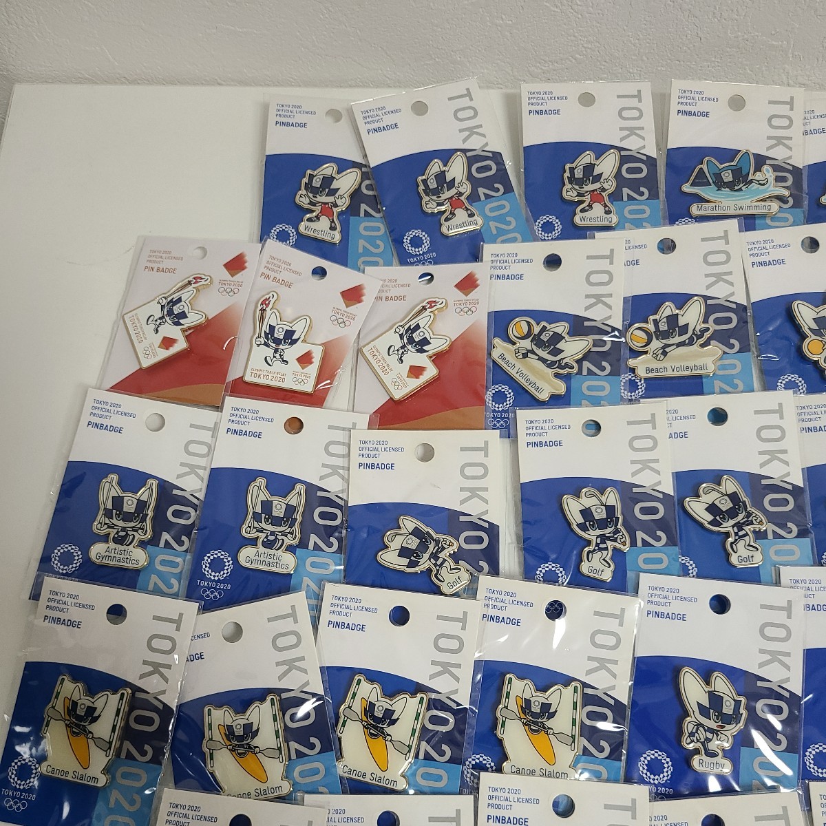 東京オリンピック ピンバッジ まとめて43個 ダブリあり Tokyo Olympic(オリンピック)｜売買されたオークション情報、yahooの商品情報をアーカイブ公開 - オークファン ...