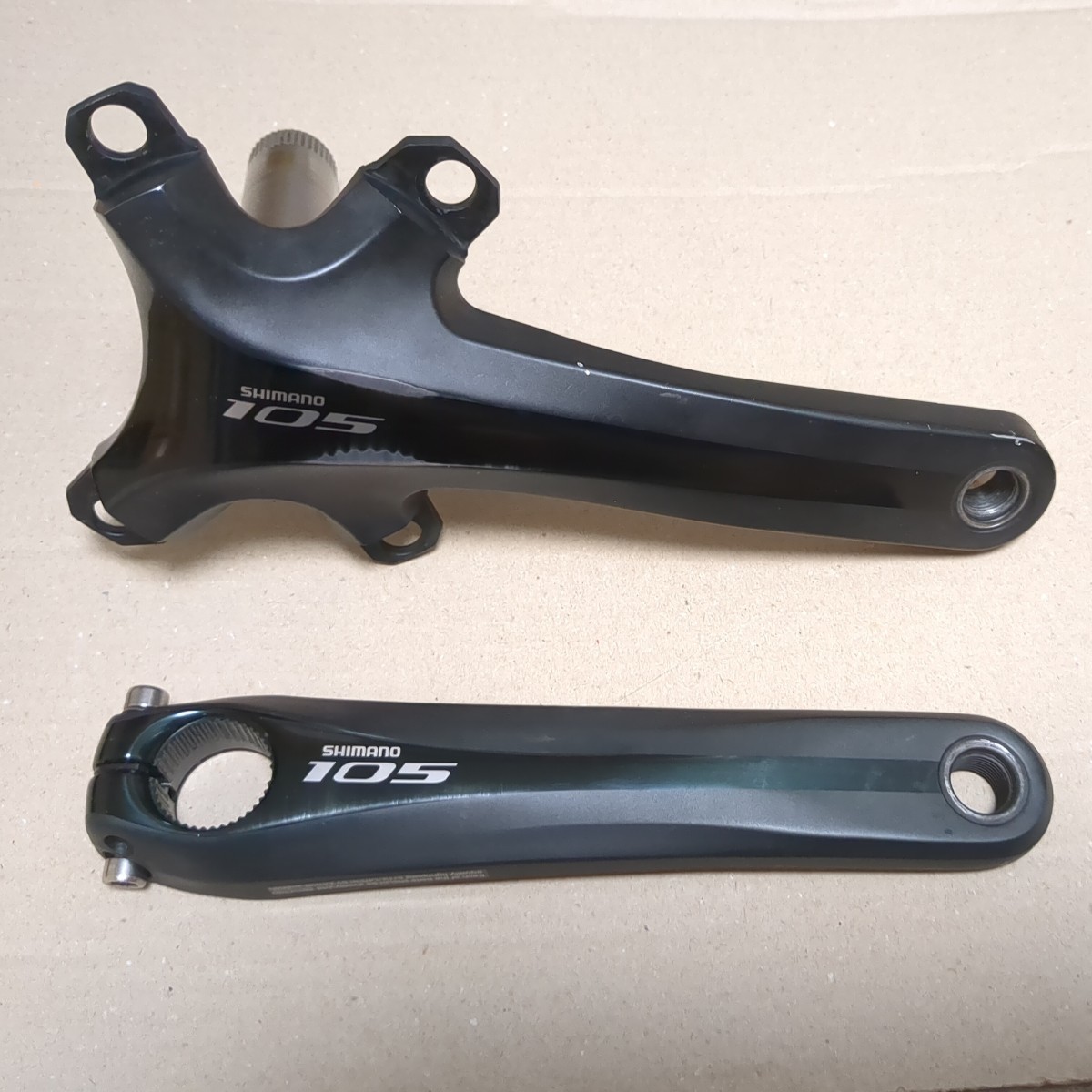 SHIMANO シマノ 105 クランクアーム FC-5800 165mm(クランク)｜売買されたオークション情報、yahooの商品情報をアーカイブ公開 - オークファン（aucfan.com）