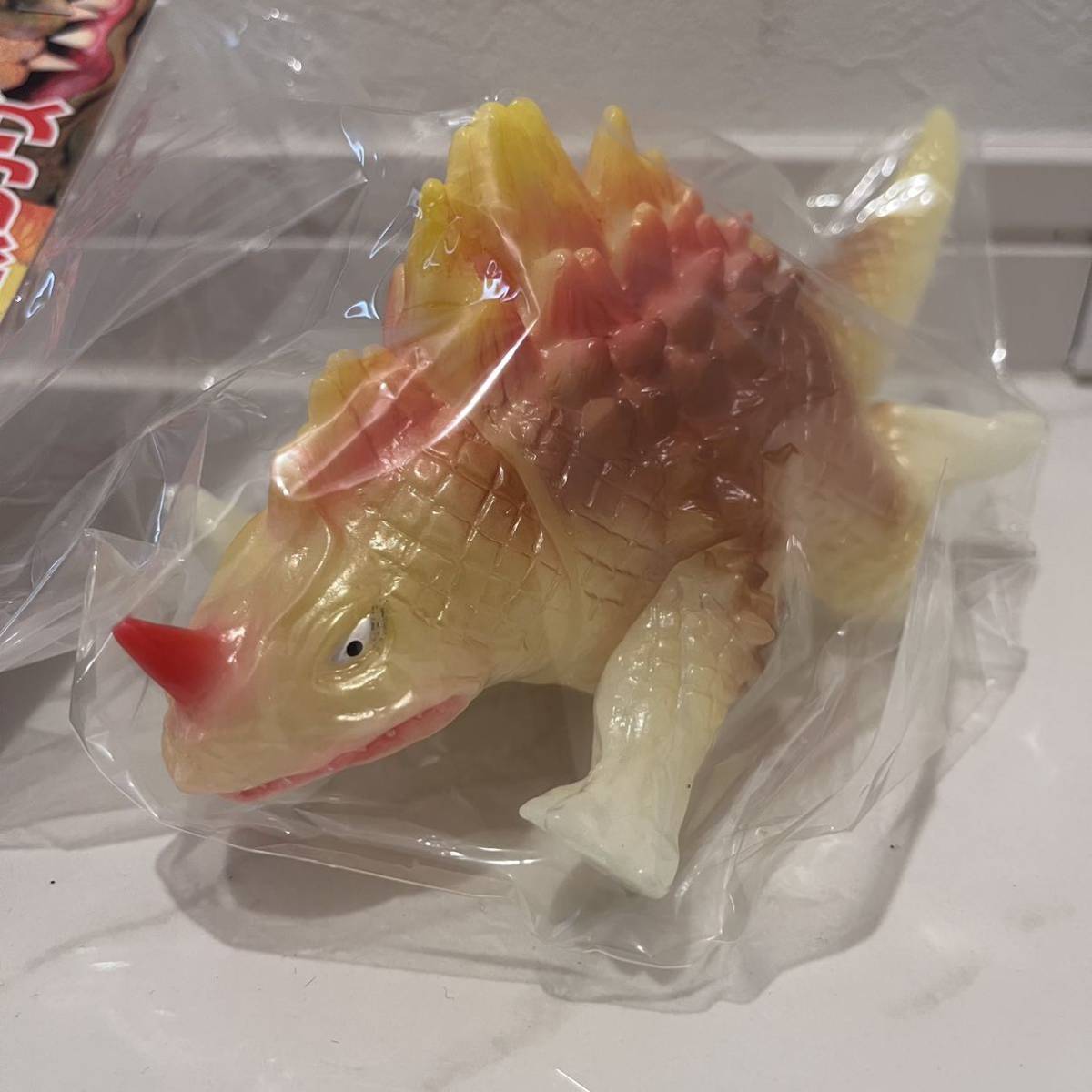 ヤモマーク ザンボラー 蓄光 Yamomark Zumbolar G.I.D ソフビ sofvi ウルトラセブン ウルトラマン ...