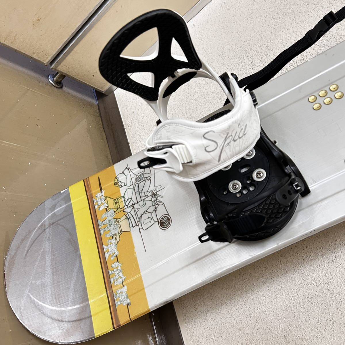 101008 Morrow モロー スノーボード Lithium 板 157cm Spice ビンディング(155cm-160cm未満)｜売買されたオークション情報、yahooの商品情報を ...