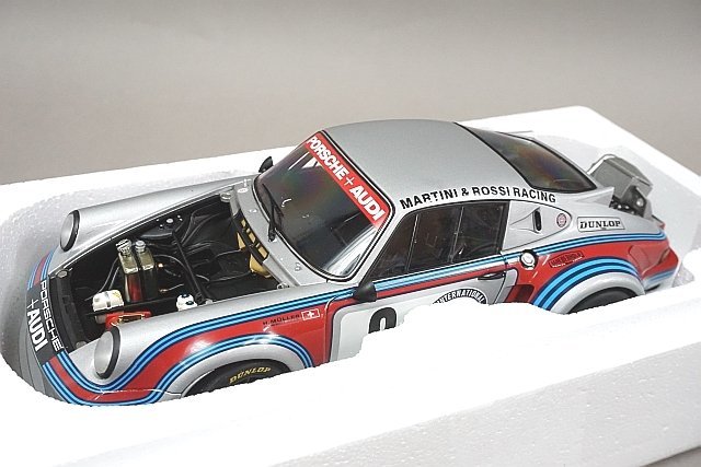 AUTOart オートアート 1/18 Porsche ポルシェ 911 カレラ RSR ターボ 2.1 ワトキンス グレン 1974 #9 ...