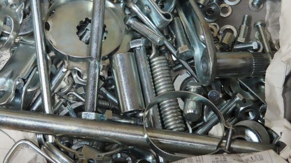 D54 S RT1 ボルト 小物セット 再メッキ処理済み(ヤマハ用)｜売買されたオークション情報、yahooの商品情報をアーカイブ公開 - オークファン（aucfan.com）