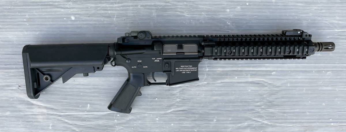 TOP PROPERTY OF U.S. GOVT. M4A1 CARBINE CAL 5.56 MM.エアガン ミリタリー/コレクション ...