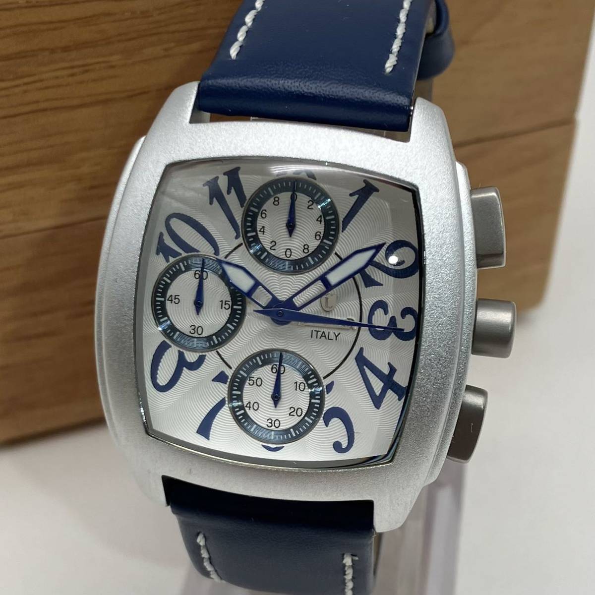 LANCASTER ランカスター メンズ腕時計 REF. 0252 QZ 箱付き(ランカスター)｜売買されたオークション情報、yahooの商品情報をアーカイブ公開 - オークファン ...