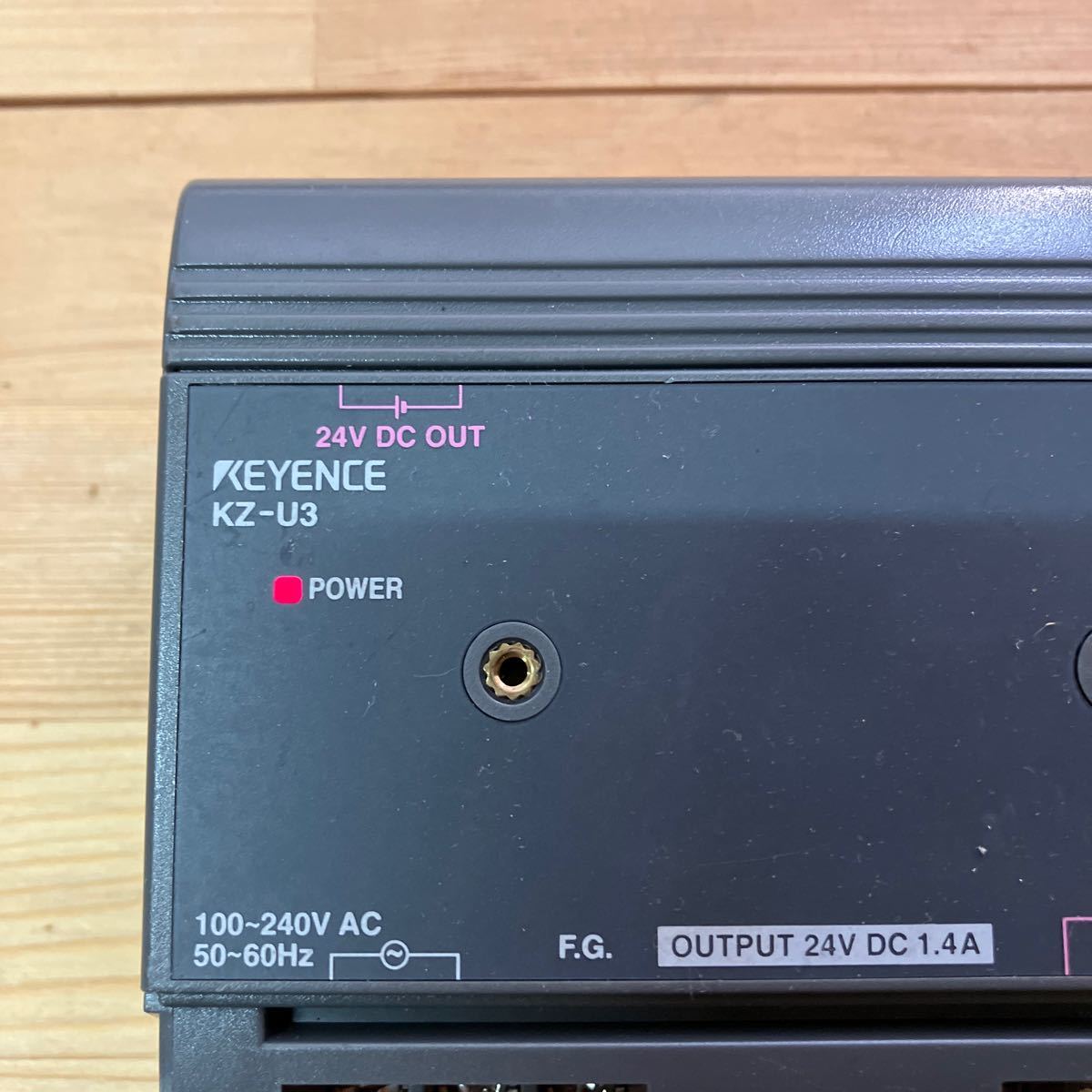 KEYENCE KZ-U3 超小型パッケージタイプPLC KV シリーズ AC電源ユニット 通電確認のみ U-930(その他)｜売買されたオークション情報、yahooの商品情報をアーカイブ公開 ...