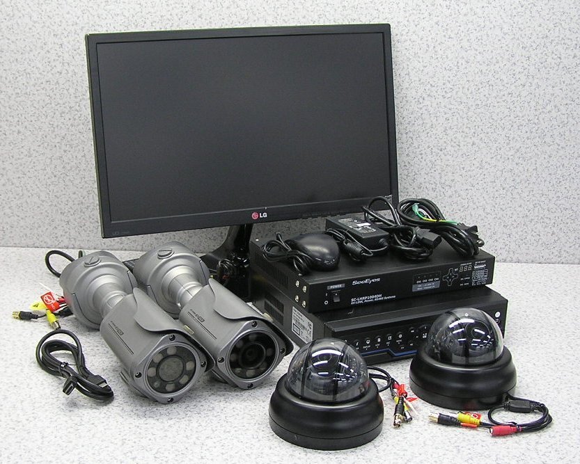 ONE/ワン ビデオレコーダー HOVR-4H ＋ 電源ユニット SC-LHRP1004DH ＋ 監視カメラ OEC-1IR/P ×各4台 ...