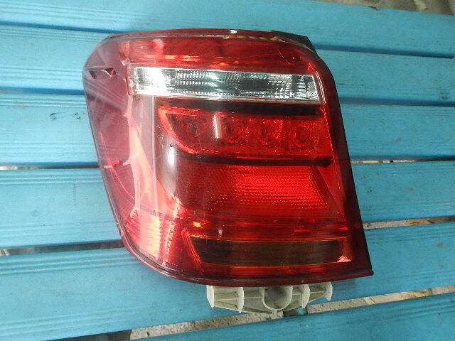 G36984 NZE 161 16 カローラ アクシオ 後期 純正 左 テール ランプ ライト コイト 12-598 Corolla Axio ...
