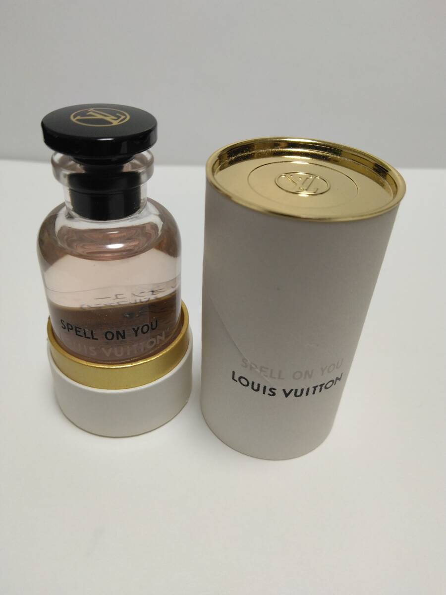 ルイ ヴィトン LOUIS VUITTON スペル オン ユー オードゥ パルファン 10ml(女性用)｜売買されたオークション情報、yahooの商品情報をアーカイブ公開 - オークファン ...
