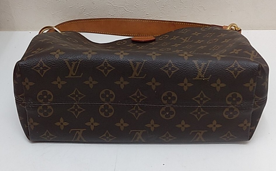 LOUIS VUITTON ルイ ヴィトングレースフルMM ショルダーバッグ M43703(ショルダーバッグ)｜売買されたオークション情報 ...