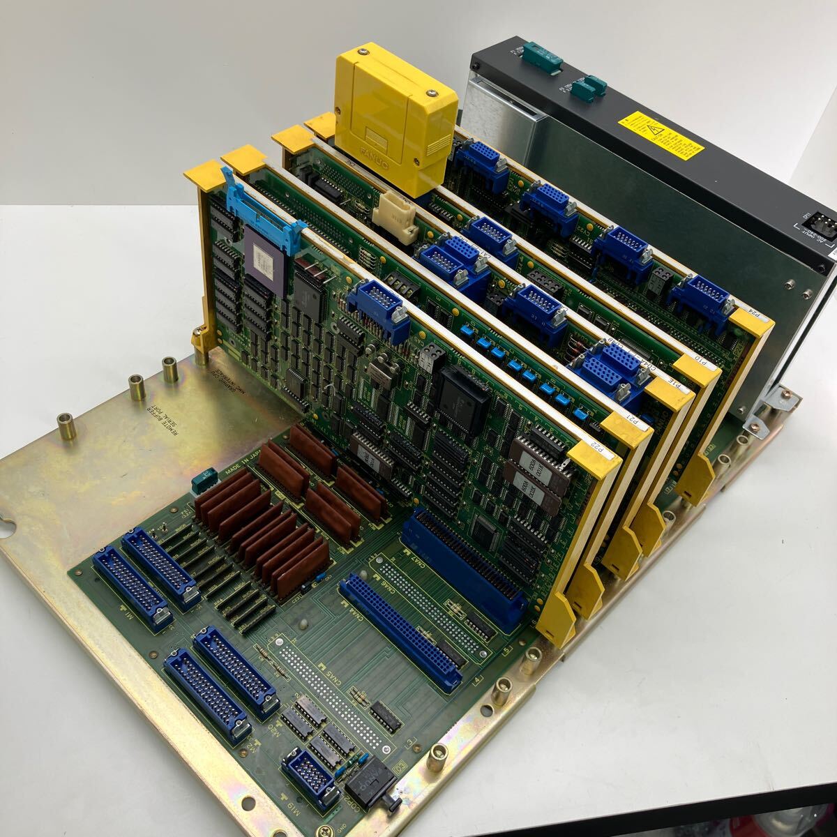 I ファナック FANUC A16B-1213-0161/04B 基板 A20B-1003-062/A16B-2200-016/A16B-2200-015/A16B-2200-012/A16B ...