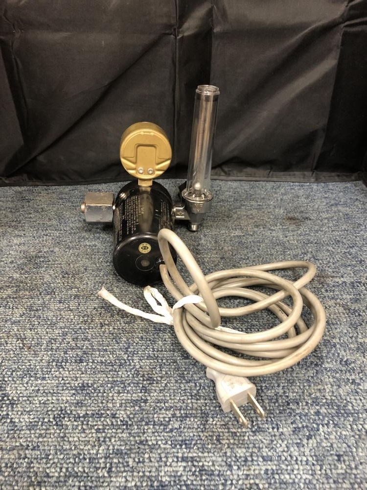 005 おすすめ商品 Panasonic ガス調整器 YX25AD1 2Pプラグ付き(測定器)｜売買されたオークション情報、yahooの商品情報をアーカイブ公開 - オークファン（aucfan ...