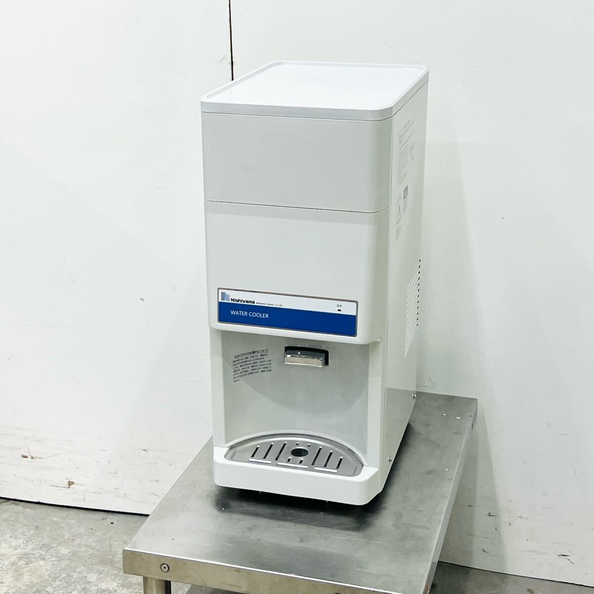 西山工業 卓上型ウォータークーラー 冷水専用タイプ WMS-30P3 W252×D376×H575mm 抽出レバー式 単相100V お冷 業務 ...