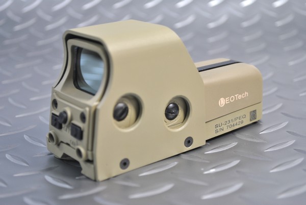 EoTech 553 タイプ ホロサイト TAN(電動ガン)｜売買されたオークション情報、yahooの商品情報をアーカイブ公開 - オークファン（aucfan.com）