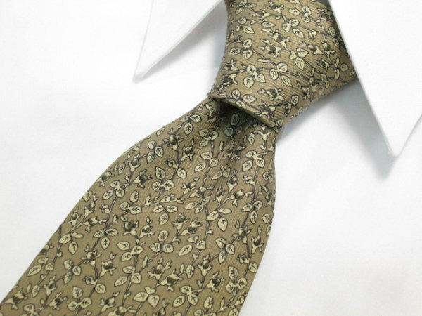 C778 500 セリーヌ CELINE ネクタイ/茶 リーフ柄(ネクタイ)｜売買されたオークション情報、yahooの商品情報をアーカイブ公開 ...