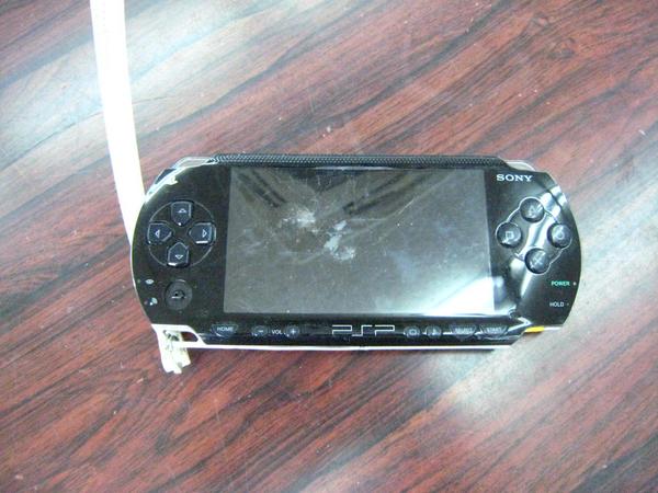 R0901-159 PSP本体 1000番 ジャンク本体 黒色 1円スタート(PSP1000シリーズ)｜売買されたオークション情報、yahoo ...