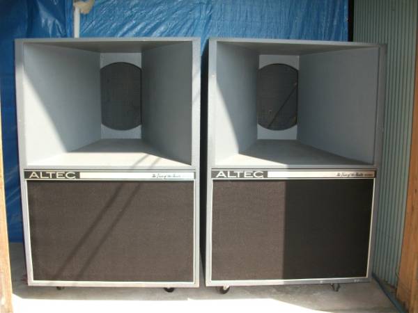ALTEC 828G ペア(アルテック)｜売買されたオークション情報、yahooの商品情報をアーカイブ公開 - オークファン（aucfan.com）