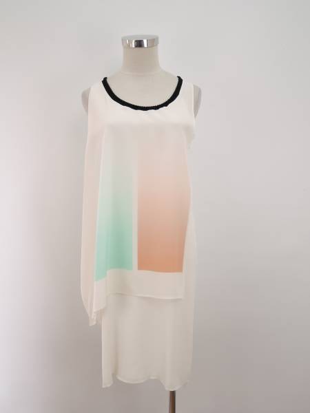 SHARON WAUCHOシルクドレスBC73-006(Sサイズ)｜売買されたオークション情報、yahooの商品情報をアーカイブ公開 ...