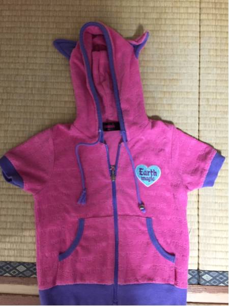 アースマジック earth magic パイル地 パーカー 130サイズ(トップス)｜売買されたオークション情報、yahooの商品情報をアーカイブ公開 - オークファン（aucfan.com）