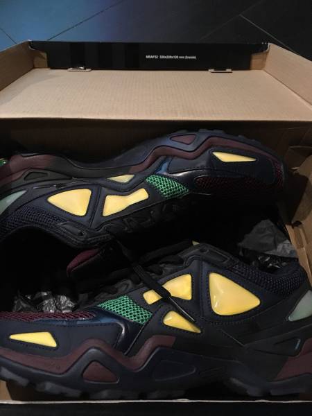 RAF SIMONS ADIDAS TERREX 27.5CM(ラフシモンズ)｜売買されたオークション情報、yahooの商品情報をアーカイブ公開 - オークファン（aucfan.com）