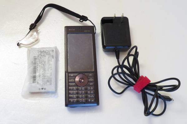 WILLCOM WS011SH Advanced es W-ZERO3 ブラック ウィルコム(携帯電話)｜売買されたオークション情報、yahooの商品情報をアーカイブ公開 - オークファン ...