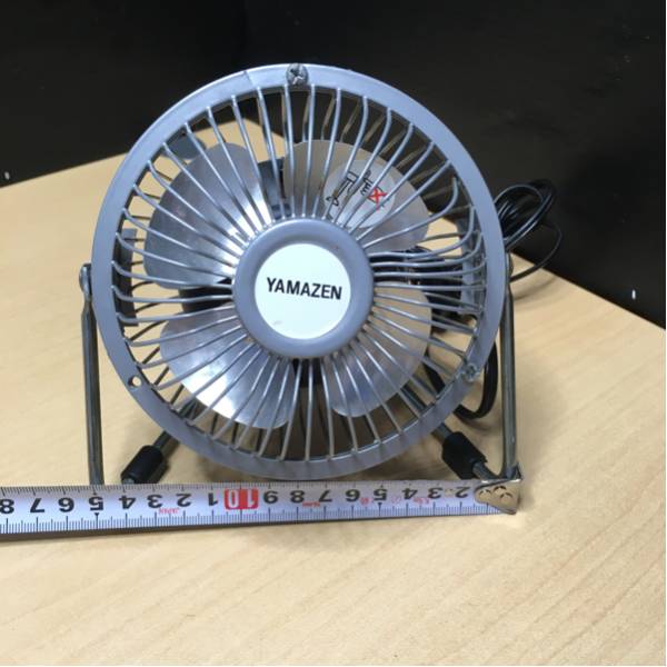 GJ0515 扇風機 マグネット付きミニ工場扇YMF-101山善(扇風機)｜売買されたオークション情報、yahooの商品情報をアーカイブ公開 - オークファン（aucfan.com）