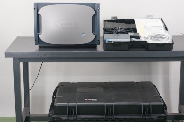 7/2010CAL AEROFLEX TM500 LTE-C Test Mobile T1-M1 取扱説明書 DISK ケース付 テスト ...