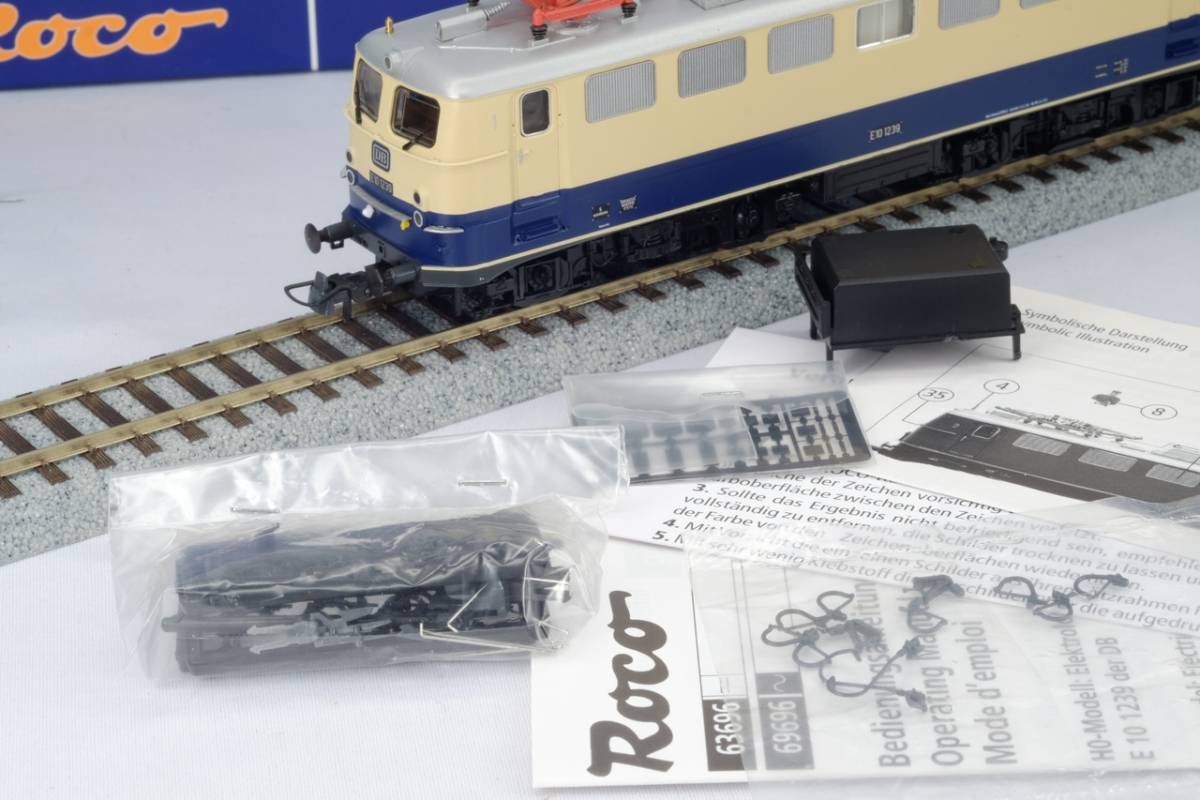 Roco ロコ 63696 DB ドイツ 国鉄 E10 電気機関車 ラインゴルト クリーム パープル 再(外国車輌)｜売買されたオークション情報、yahooの商品情報をアーカイブ公開 ...
