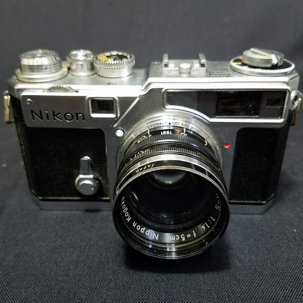 カメラ アンティーク レトロ 一眼レフ フィルム Nikon ニコン Nikon SP 名機 S-00051(ニコン)｜売買されたオークション情報、yahooの商品情報をアーカイブ公開 ...