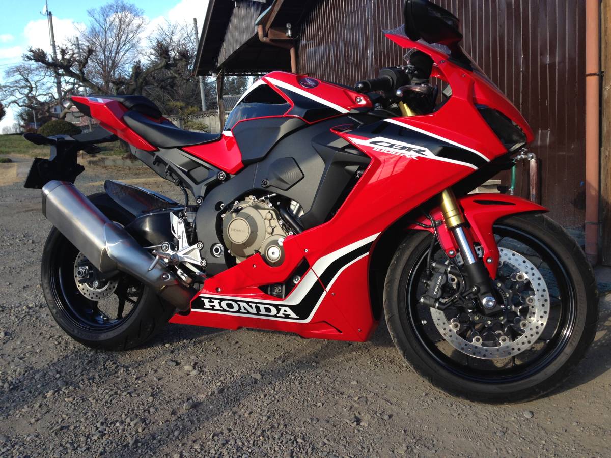 HONDA ホンダ 国内仕様 CBR1000RR SC77 平成29年6月登録 個人 車(751cc以上)｜売買されたオークション情報 ...