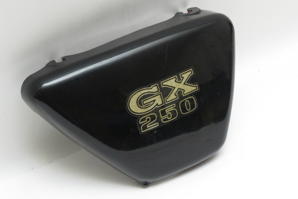 GX250 サイドカバー 右 2U3-002(ヤマハ用)｜売買されたオークション情報、yahooの商品情報をアーカイブ公開 - オークファン ...