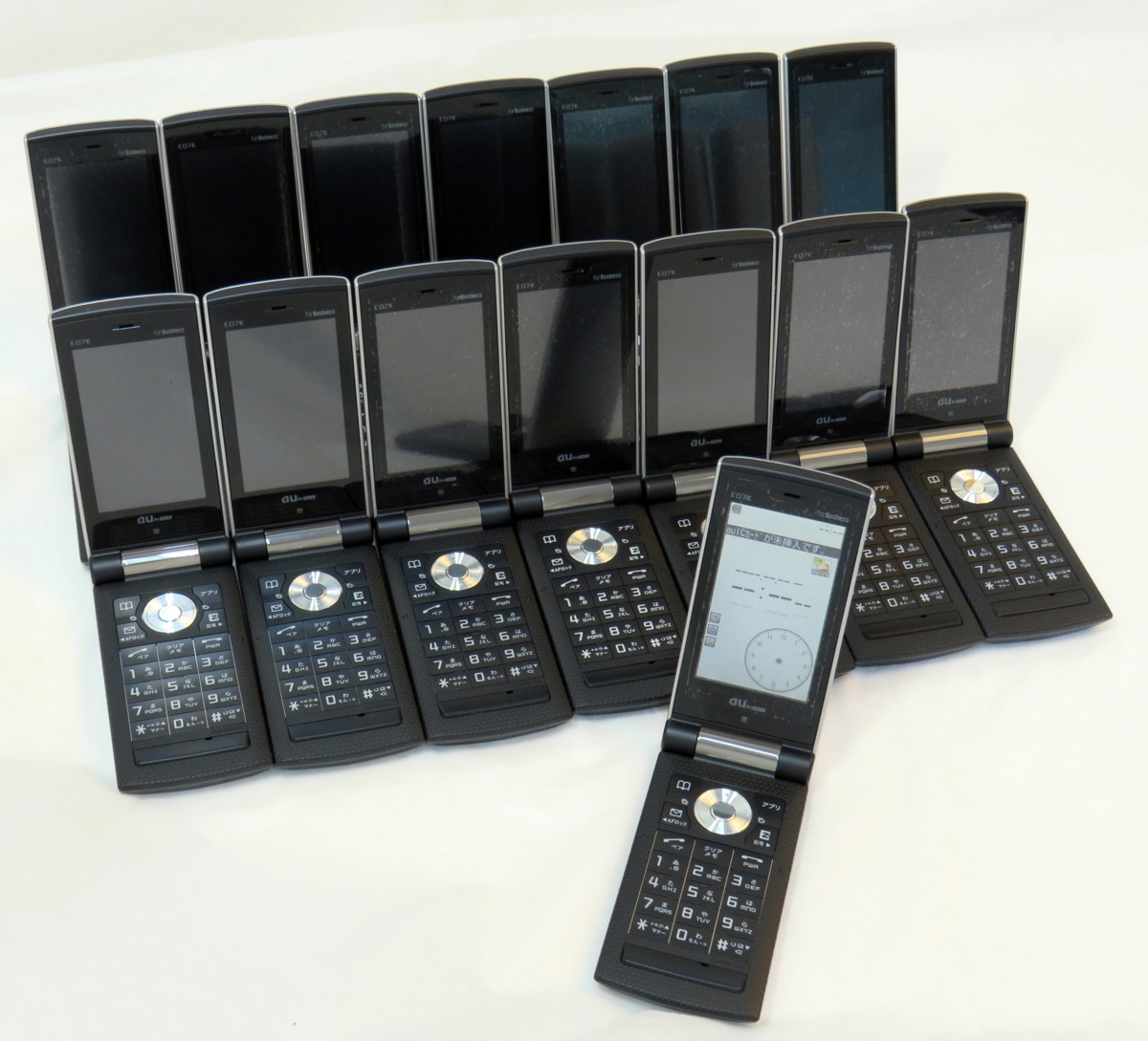 60 AU 京セラ ビジネスケータイ E07K 15台セット KYOCERA KDDI 0417-419(京セラ)｜売買されたオークション情報、yahooの商品情報をアーカイブ公開 ...