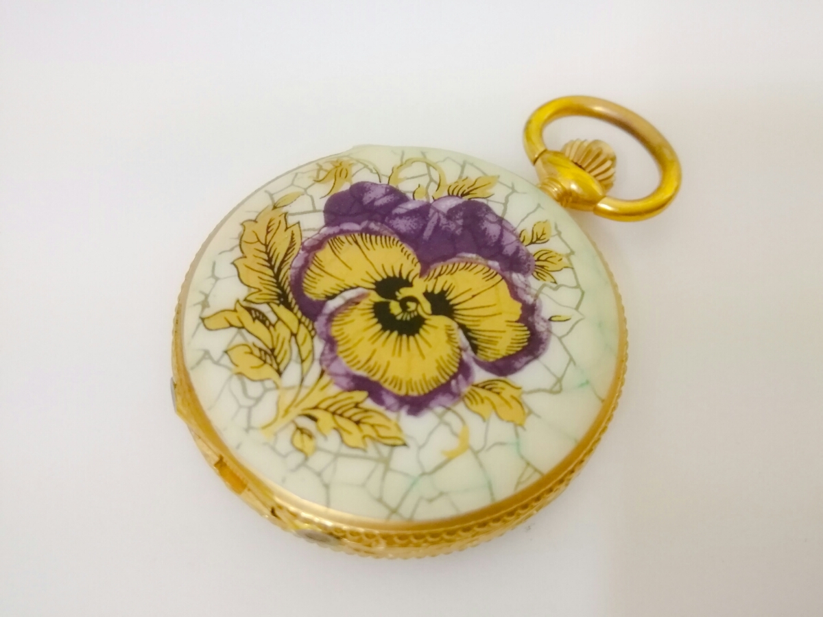 BUCHERER ブッフェラー SWISS製 懐中時計 花柄 クオーツ ジャンク品 AH-0623(クォーツ式)｜売買されたオークション情報、yahooの商品情報をアーカイブ公開 ...