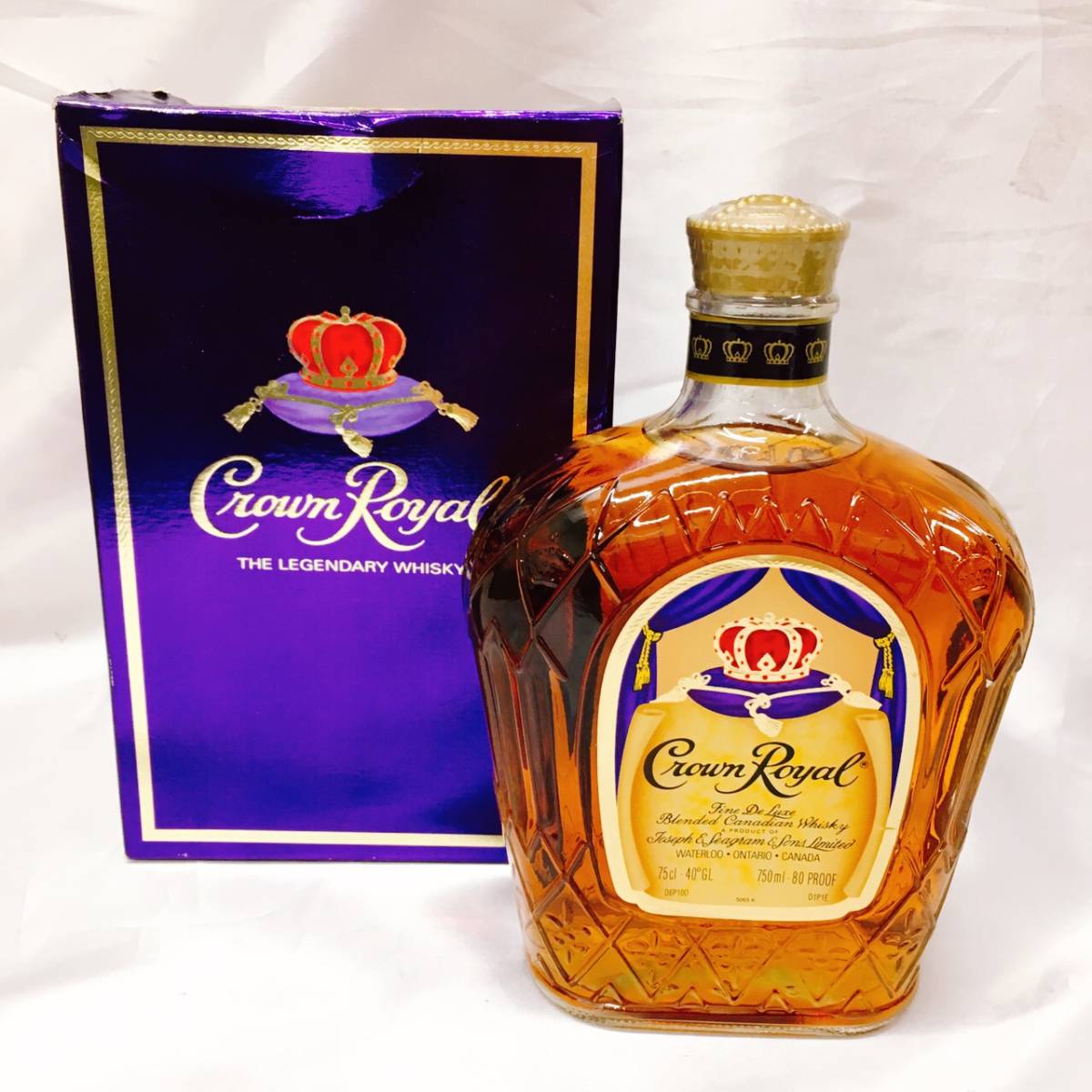未開栓 Crown Royal クラウンロイヤル カナディアン ウイスキー 750ml/40%/THE LEGENDARY WHISKY/クラウンロイヤル/元箱付/モルト/ CD0 ...