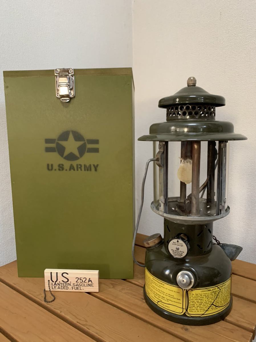 ミリタリー military GI 252A ランタン ケース コールマン US ビンテージ(ホワイトガソリンランタン)｜売買されたオークション情報、yahooの商品情報をアーカイブ公開 ...
