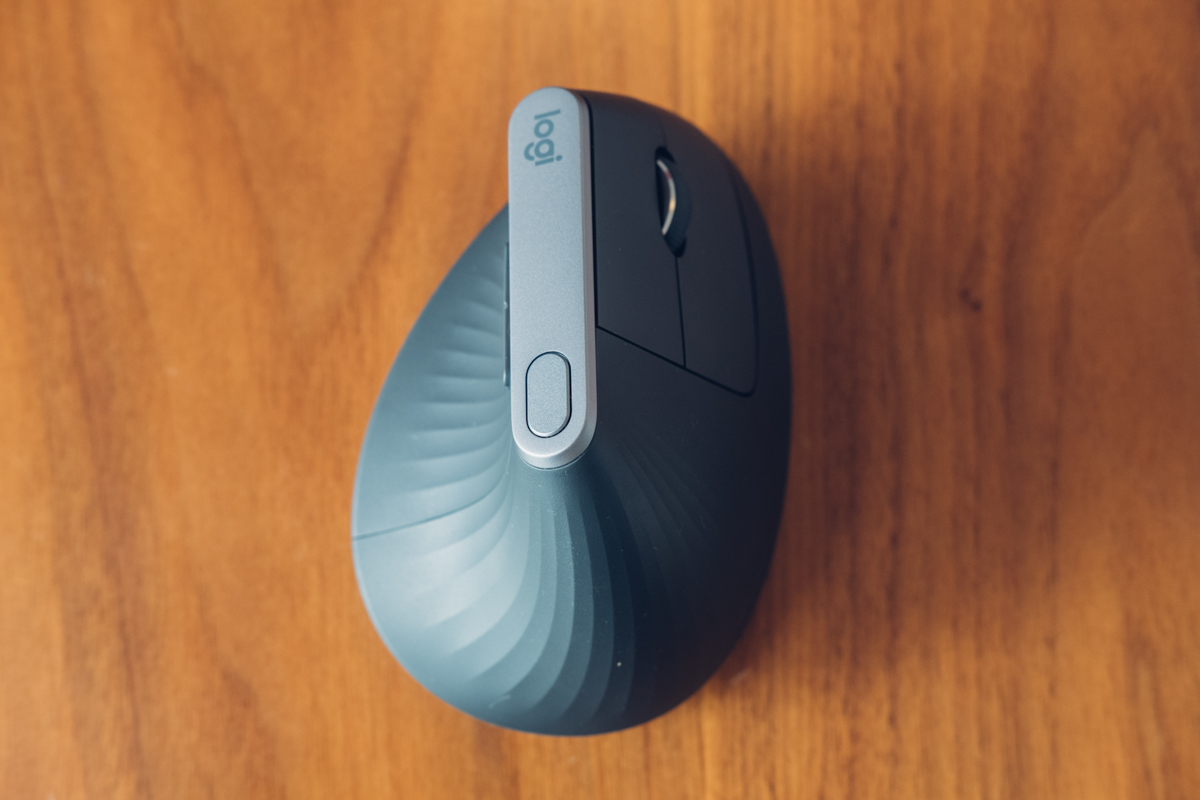 Logicool｜ロジクール MX Vertical アドバンス エルゴノミック マウス M-R0074(ワイヤレスマウス)｜売買された ...