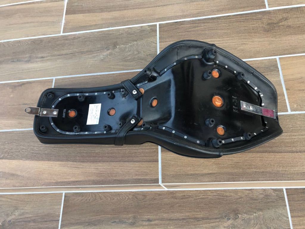 ハーレー ソフテイル 06 FX FLSTF K&H キング＆クイーン シート S-5901 200mm ファットボーイ ダブルシートタッ ...