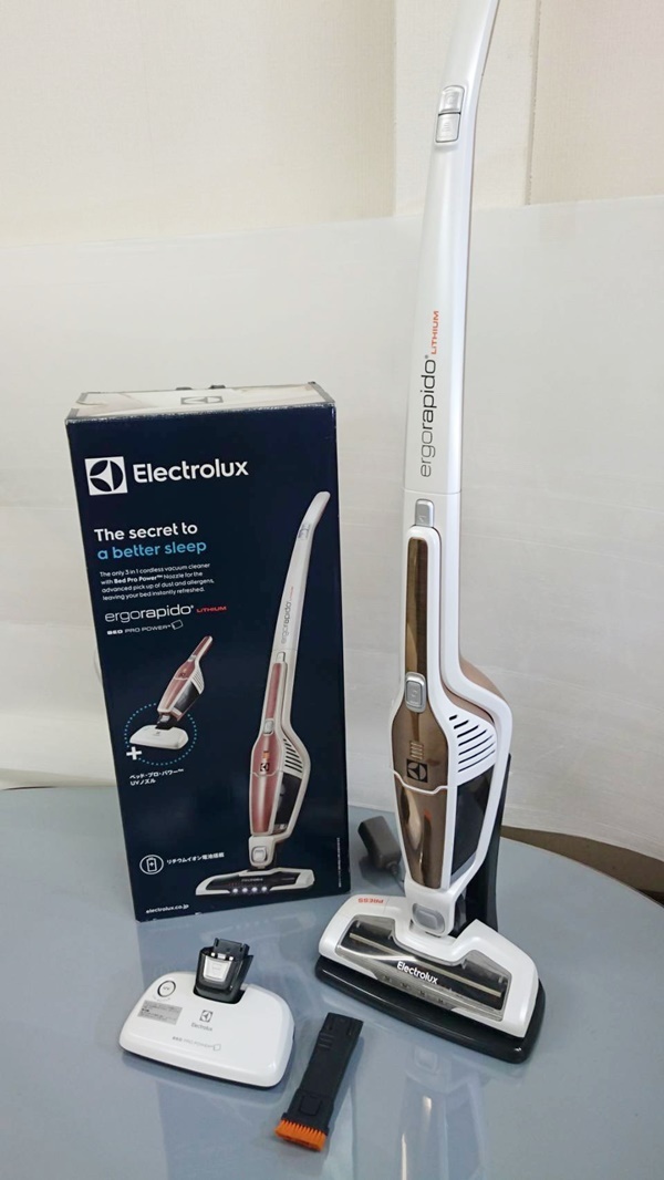 Electrolux スティッククリーナー エルゴラピード リチウム ローズ ZB3233B 掃除機(コードレスタイプ)｜売買されたオークション情報、yahooの商品情報をアーカイブ公開 ...