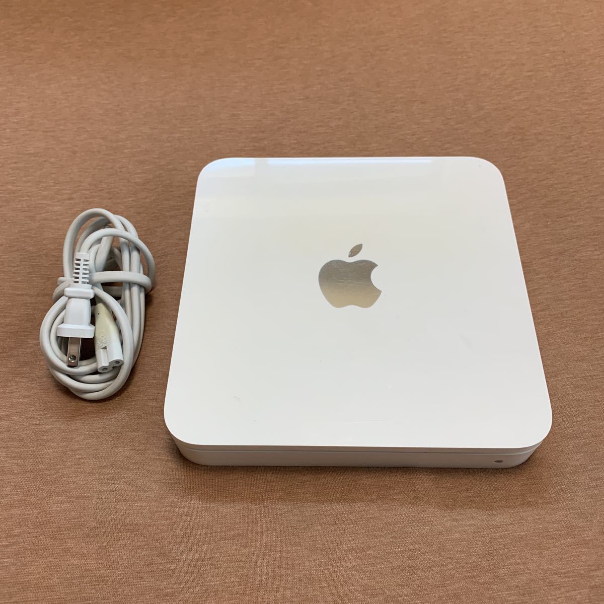 Apple Time Capsule 2TB MD032J/A A1409 中古 Time Capsule ☆中古 Apple Time ...