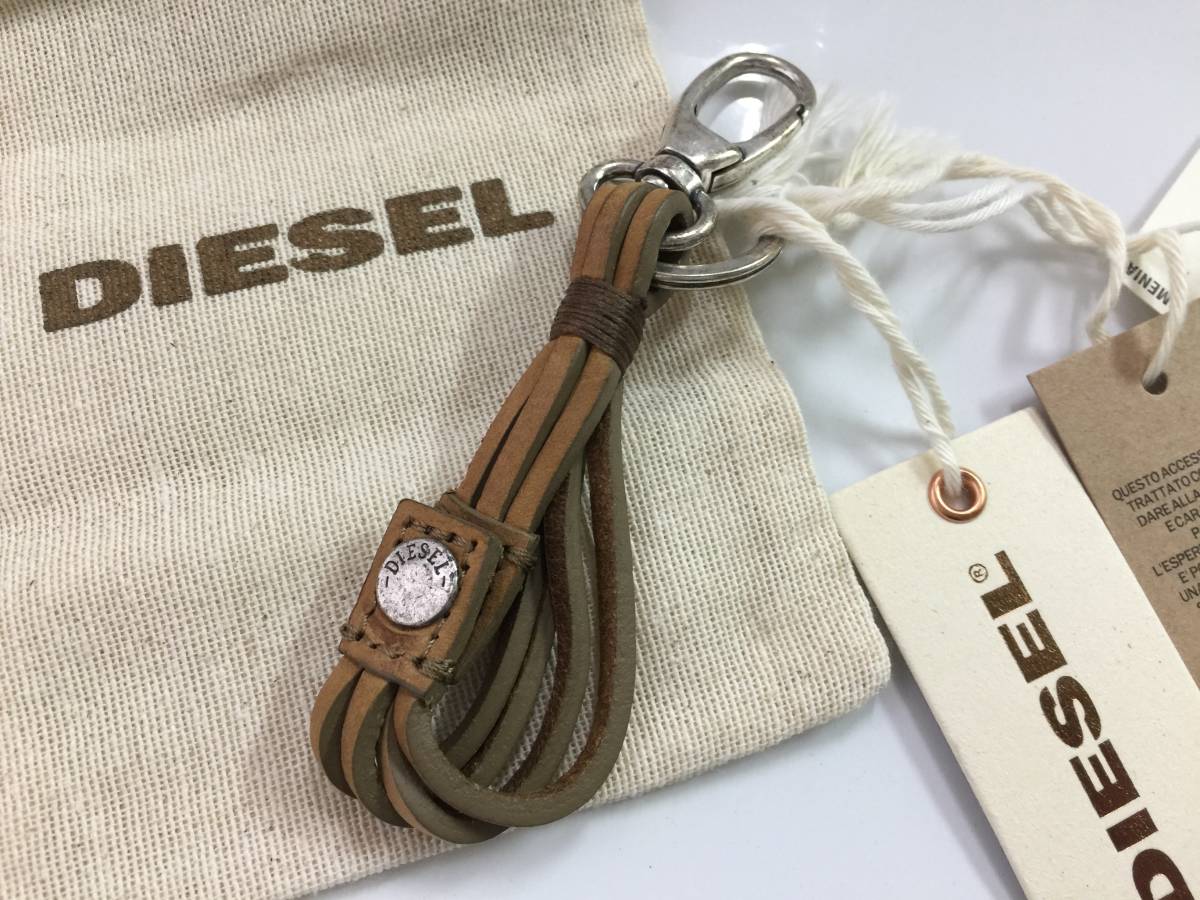 DIESEL Key Ring Beige ディーゼル キーリング 保護袋 タグ付き(ディーゼル)｜売買されたオークション情報、yahooの ...