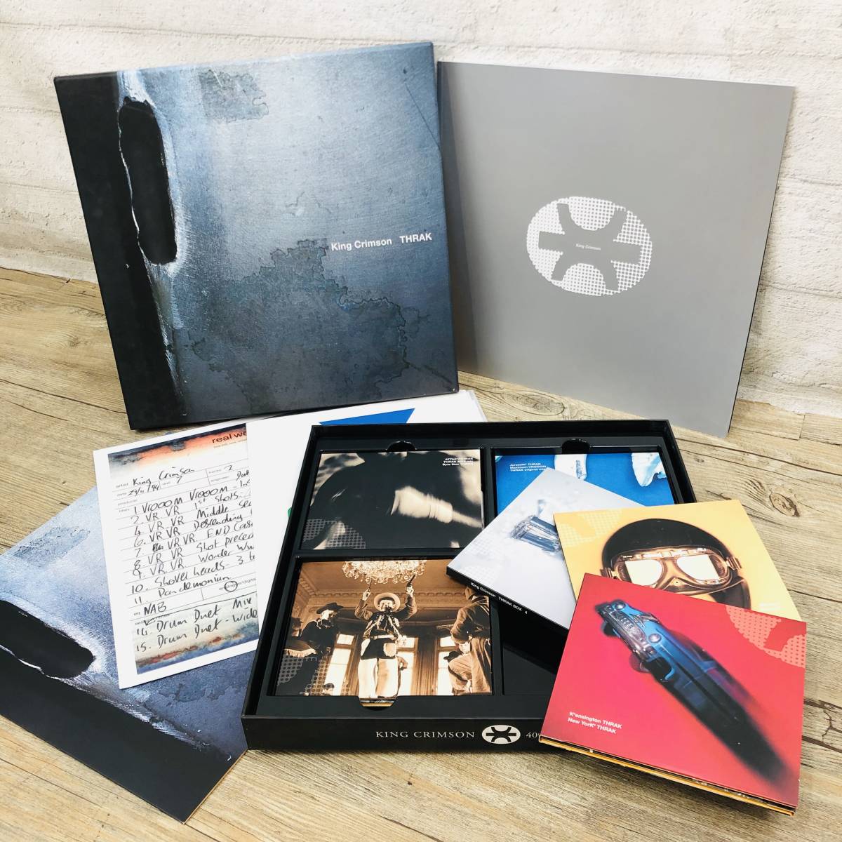 限定盤 THRAK King Crimson キング クリムゾン Limited Edition Boxed Set 12CD DVD Blu ...