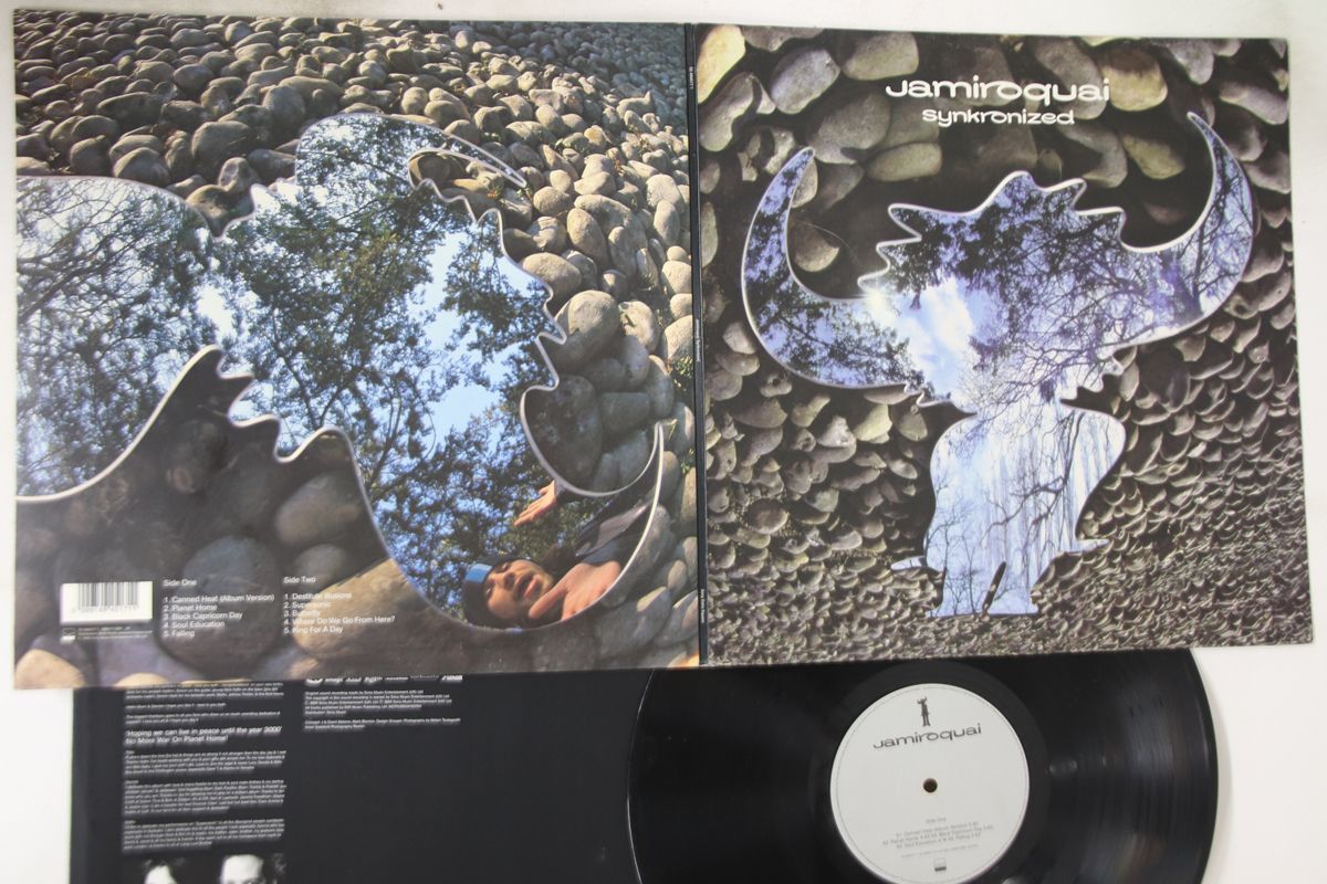 米LP Jamiroquai Synkronized S2494517 SONY SOHO SQUARE /00400(その他)｜売買された ...